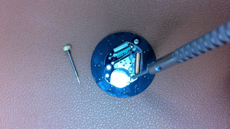 Bulova Battery Replacement - watchrepairsusa.com